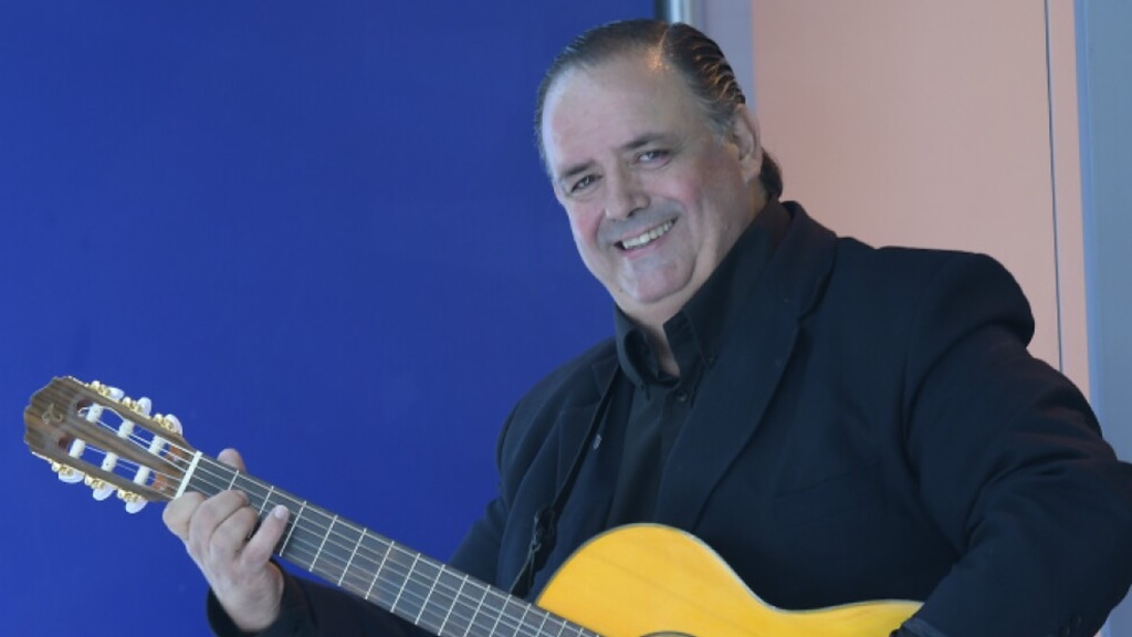 La Música del Día: Falleció Carlos Paravís, cantautor minuano ...