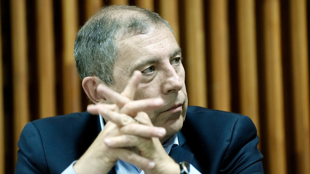 Visión de Oddone sobre consejos de salario genera disputas en la ...